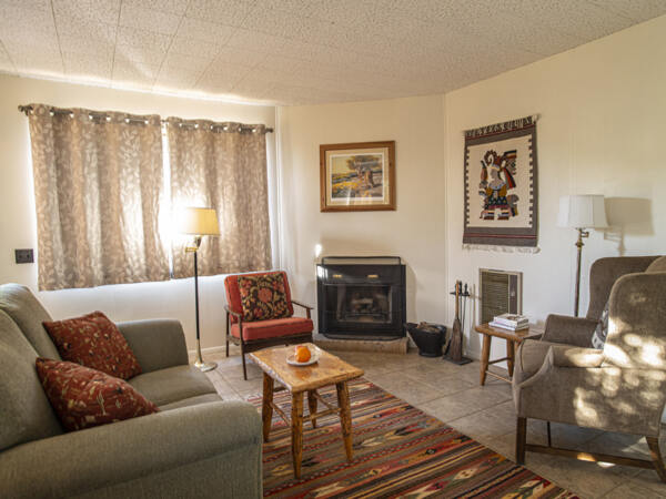 LODGING - Elkhorn Ranch