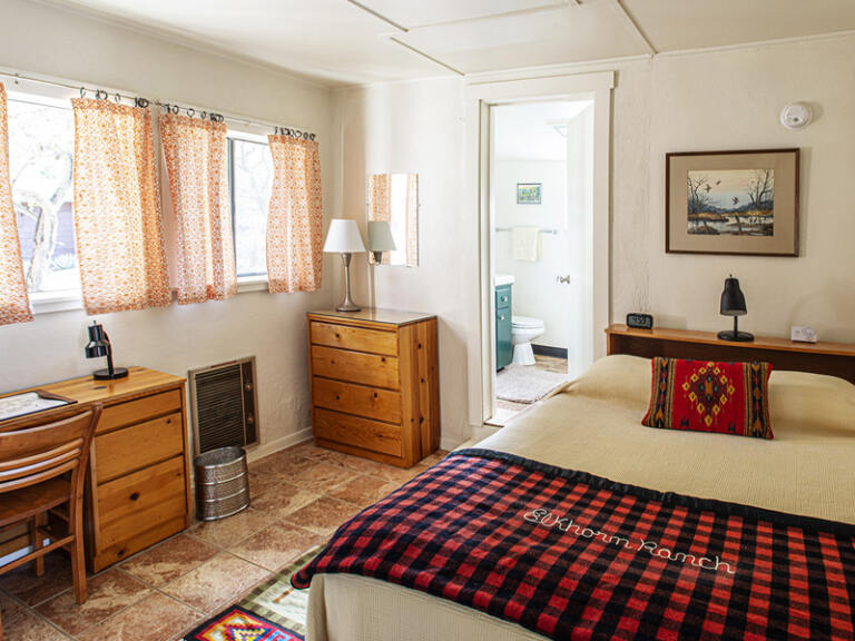 LODGING - Elkhorn Ranch